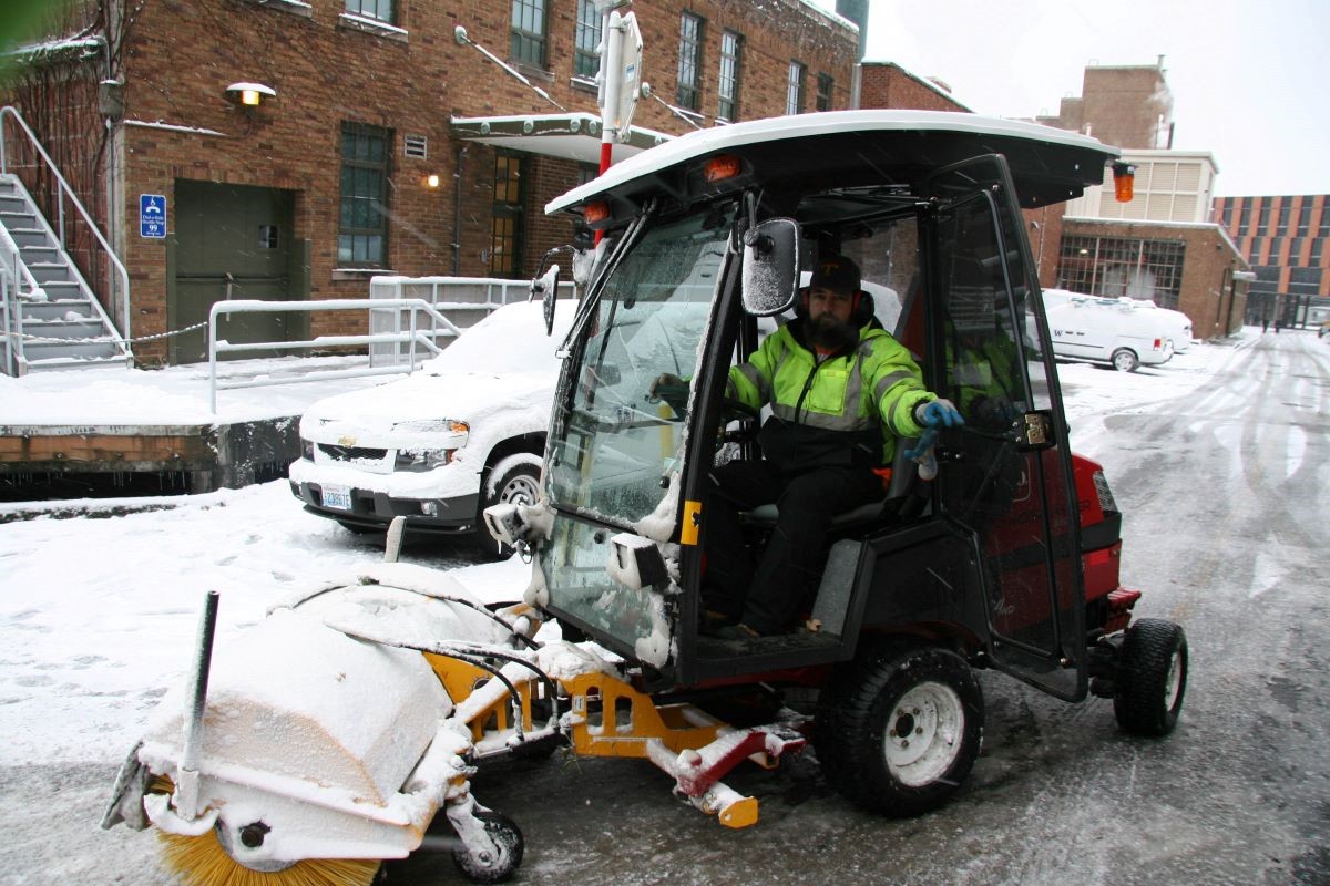 Ready, set, snow! | UW Facilities Blog